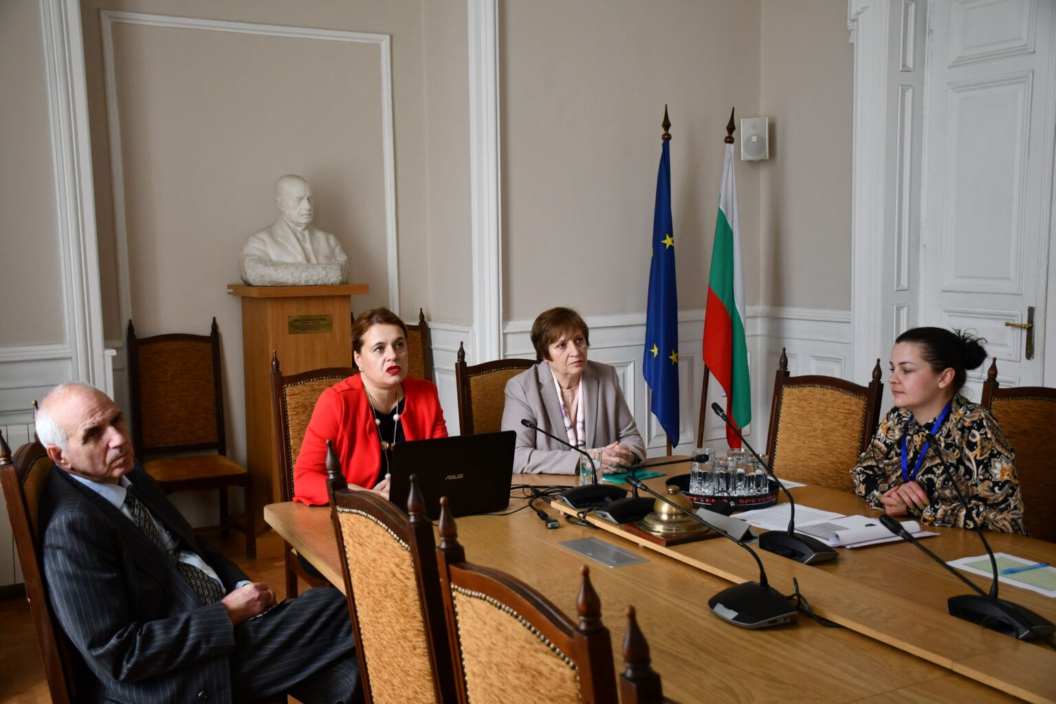 БАН започва изпълнението на 12 проекта за енергийна ефективност на сгради по Механизма за